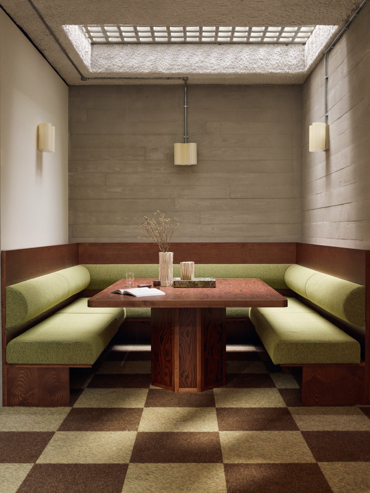 YinjiSpace - Daytrip Studio x TOG Shoreditch Office